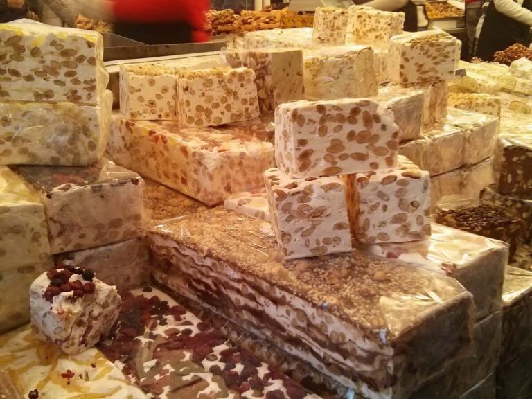 Cosa vedere a Cremona: musei, attrazioni e Festa del Torrone ...